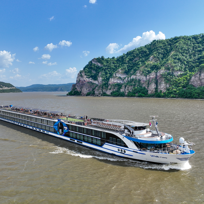 VIVA Cruises