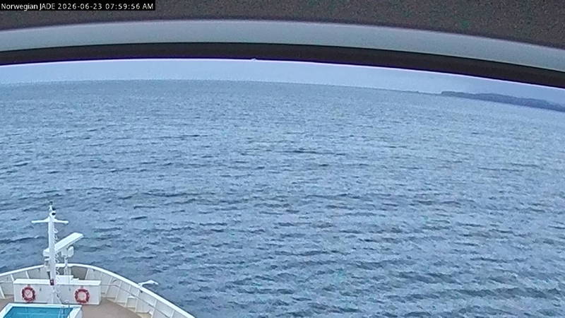 Current position Norwegian Jade Ship's position